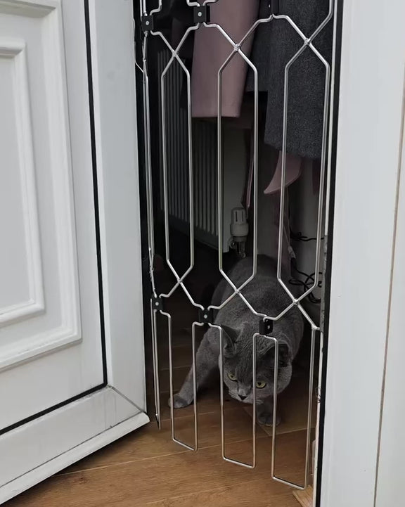 British-made Cat Safety Gates for Front Doors – Cat-G8